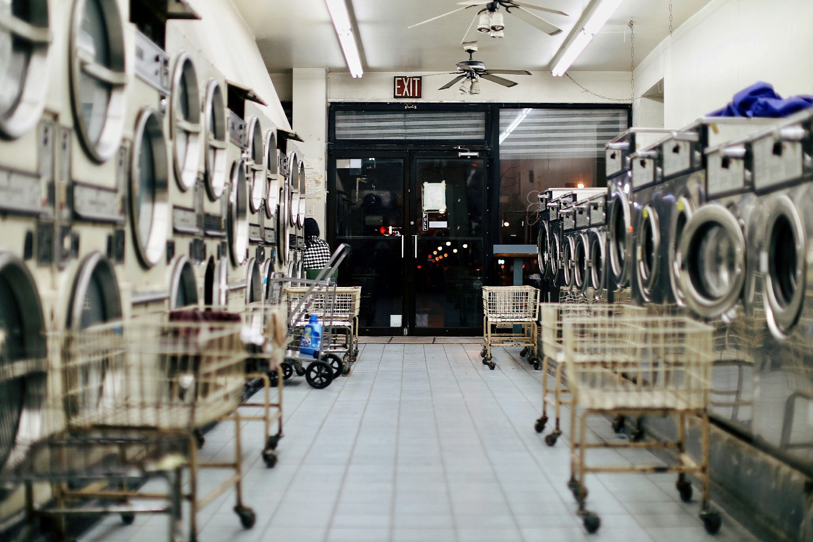 80+ Creative Laundromat Business Name Ideas to Refresh Your Brand